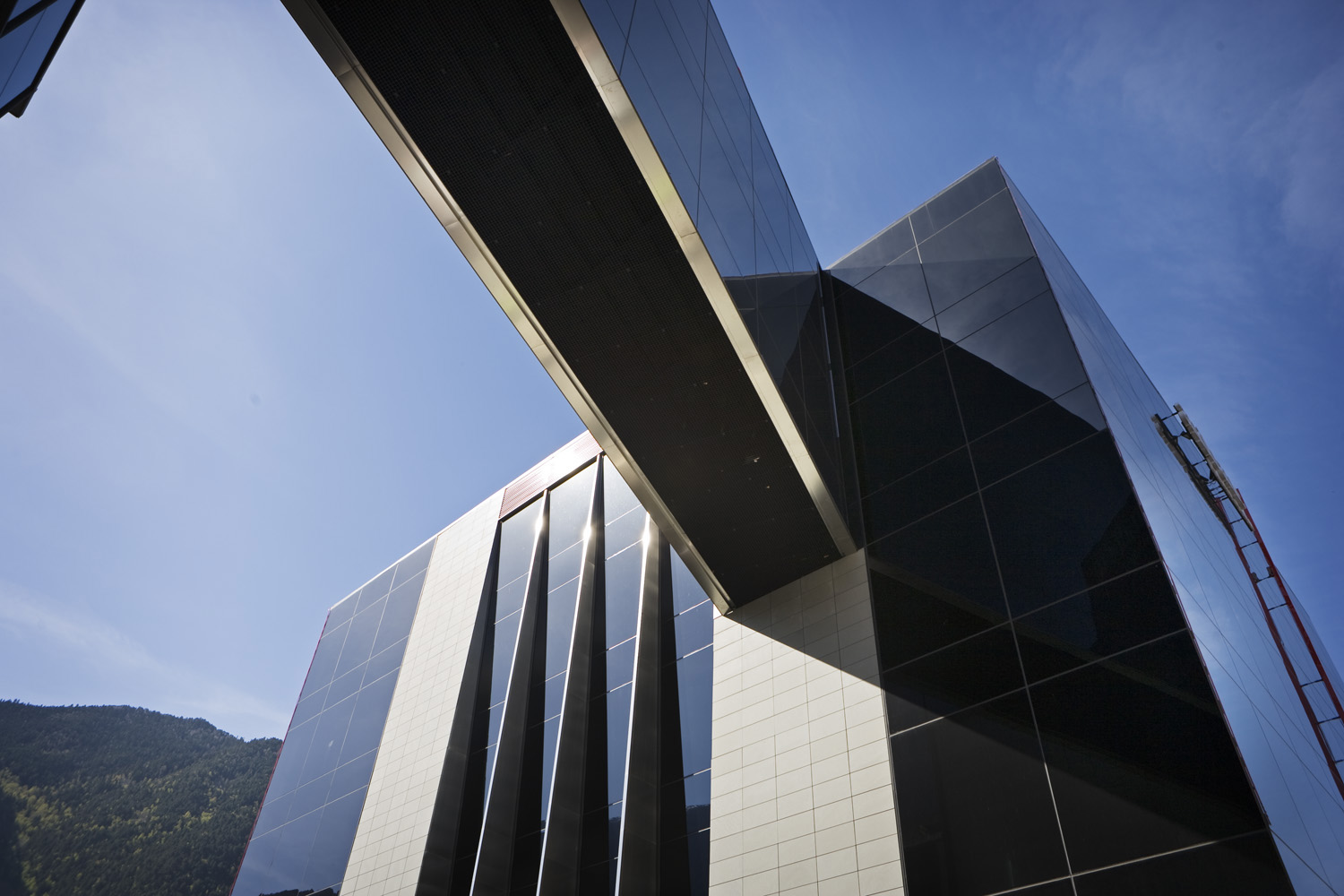 Andbank launches a new operational version of its e-andbank platform ...