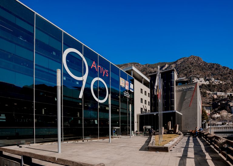 Andbank obtient un bénéfice de 29,5 millions d’euros, soit plus de 5 % ...