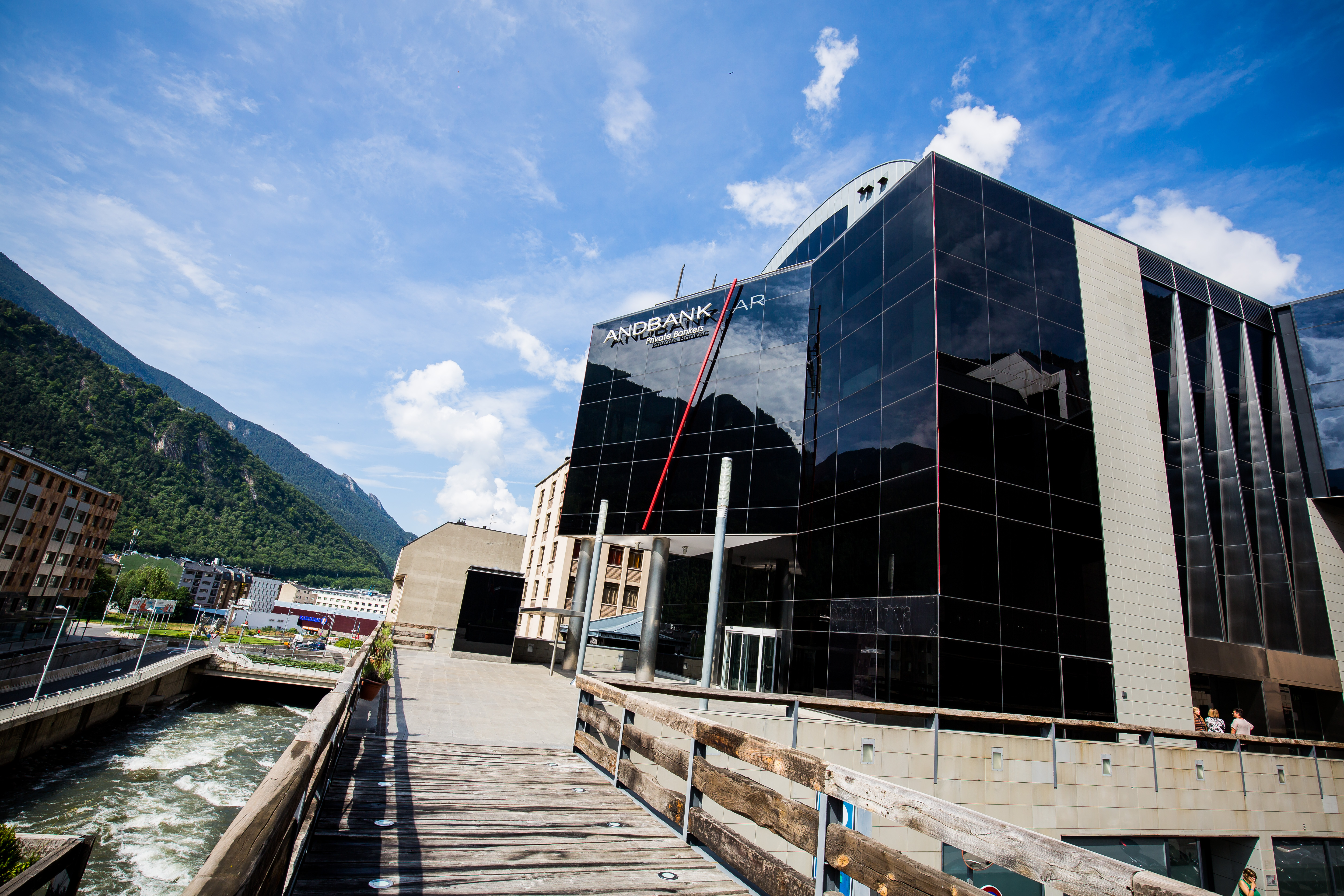 Profits of the Andbank Group increase by 33% to over €40 million, with ...